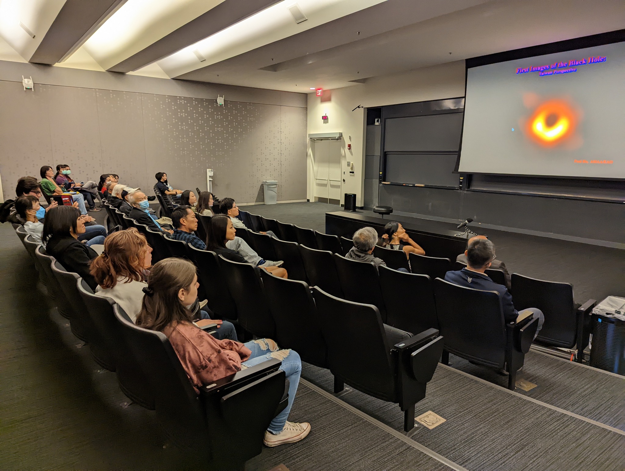 Special Seminar: First Image of a Supermassiva Black Hole: Taiwan ...